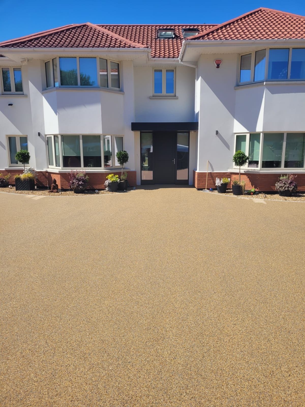 Resin Bound Driveways & Paving in Ireland – Get a Free Quote